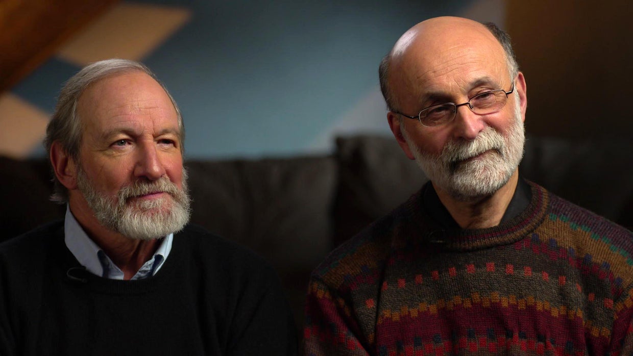 Sons of Cold War spies reinvestigate their parents' case - CBS News