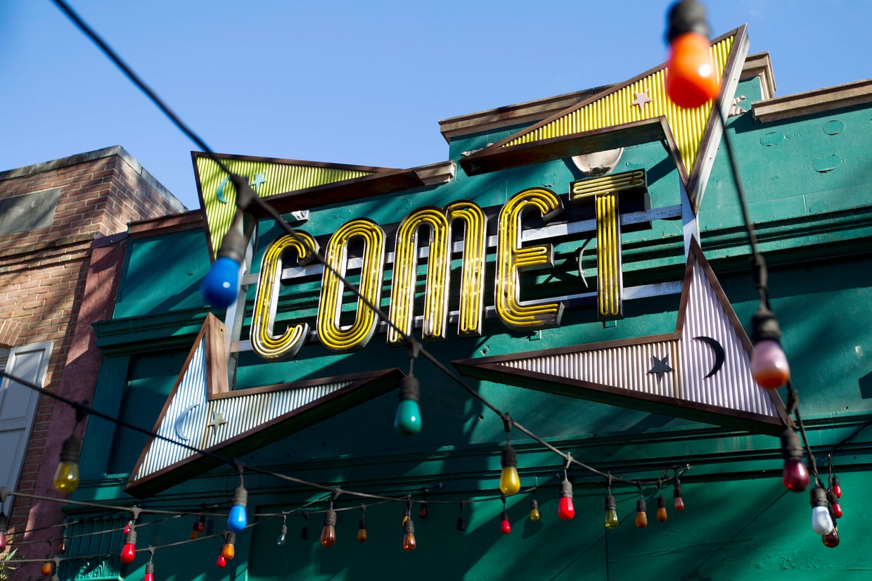 "Pizzagate" shooting suspect Edgar Maddison Welch charged for allegedly ...