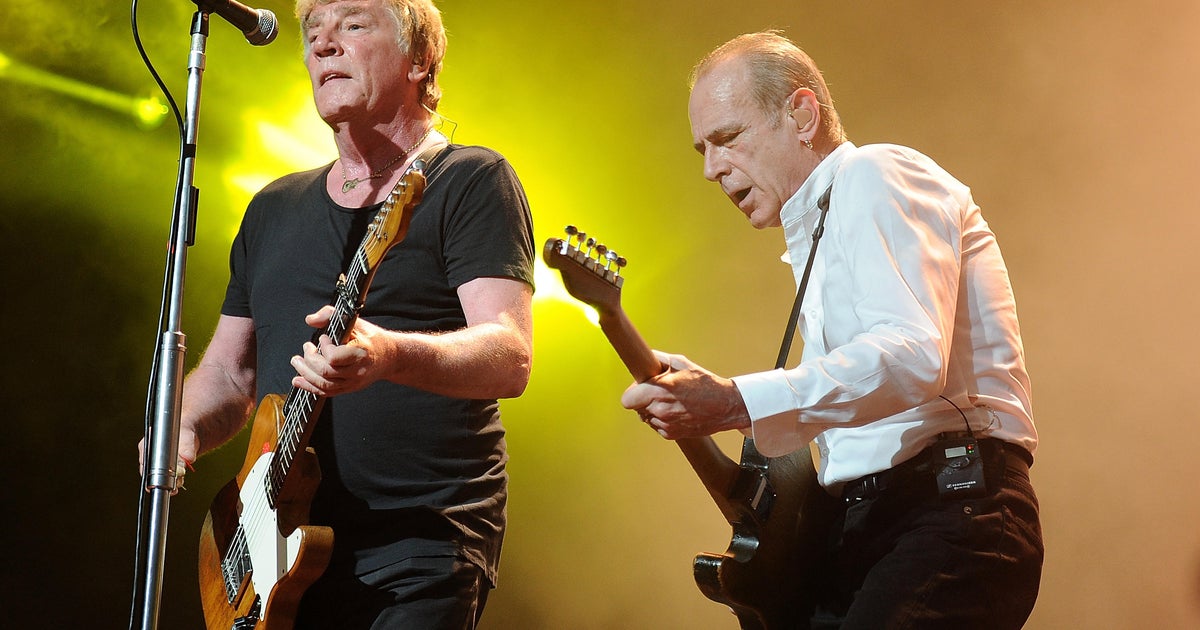 Status Quo guitarist Rick Parfitt dead at 68 - CBS News