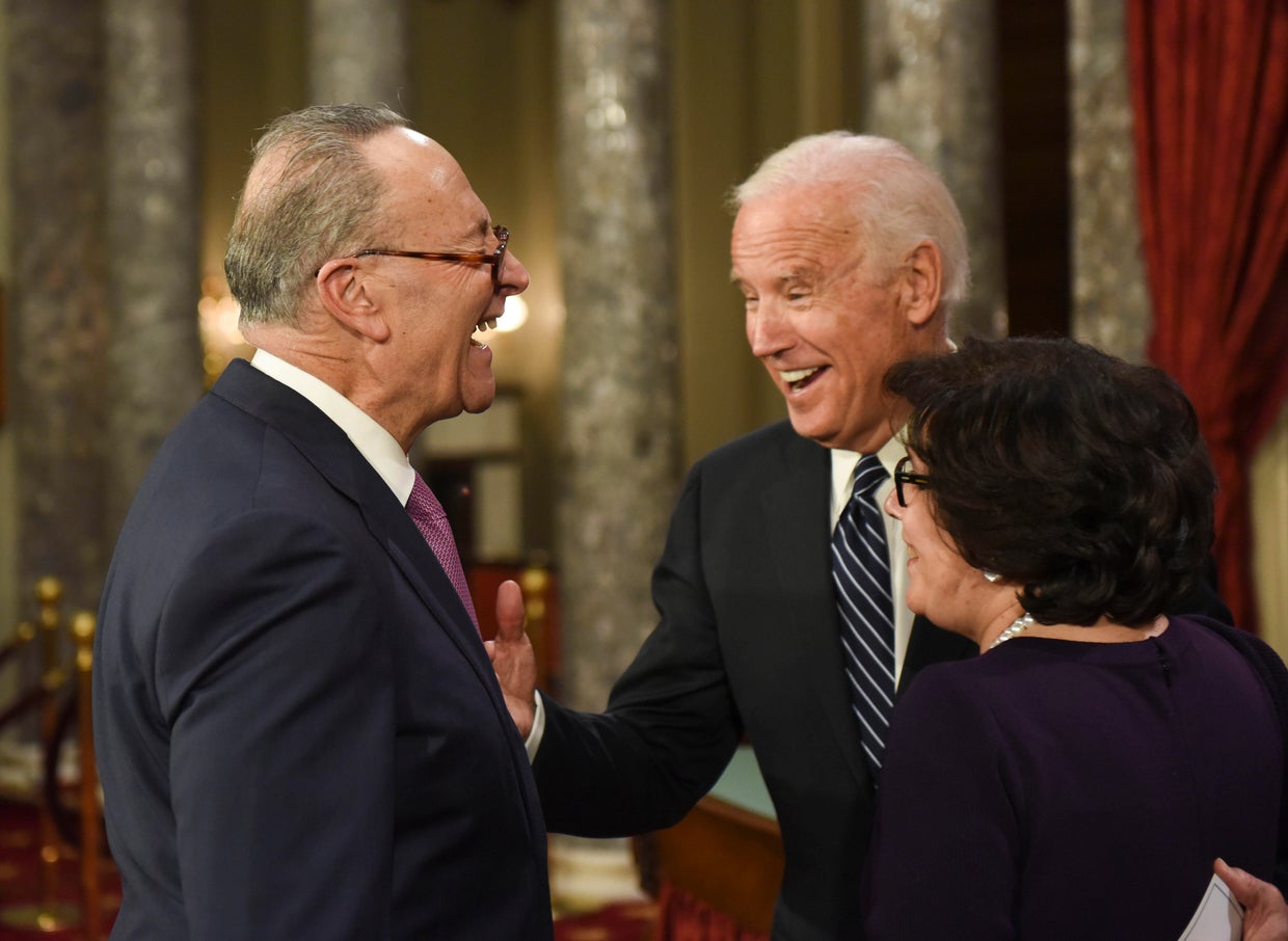 Joe Biden final Senate swearing-in: Jokes, smiles, and selfies