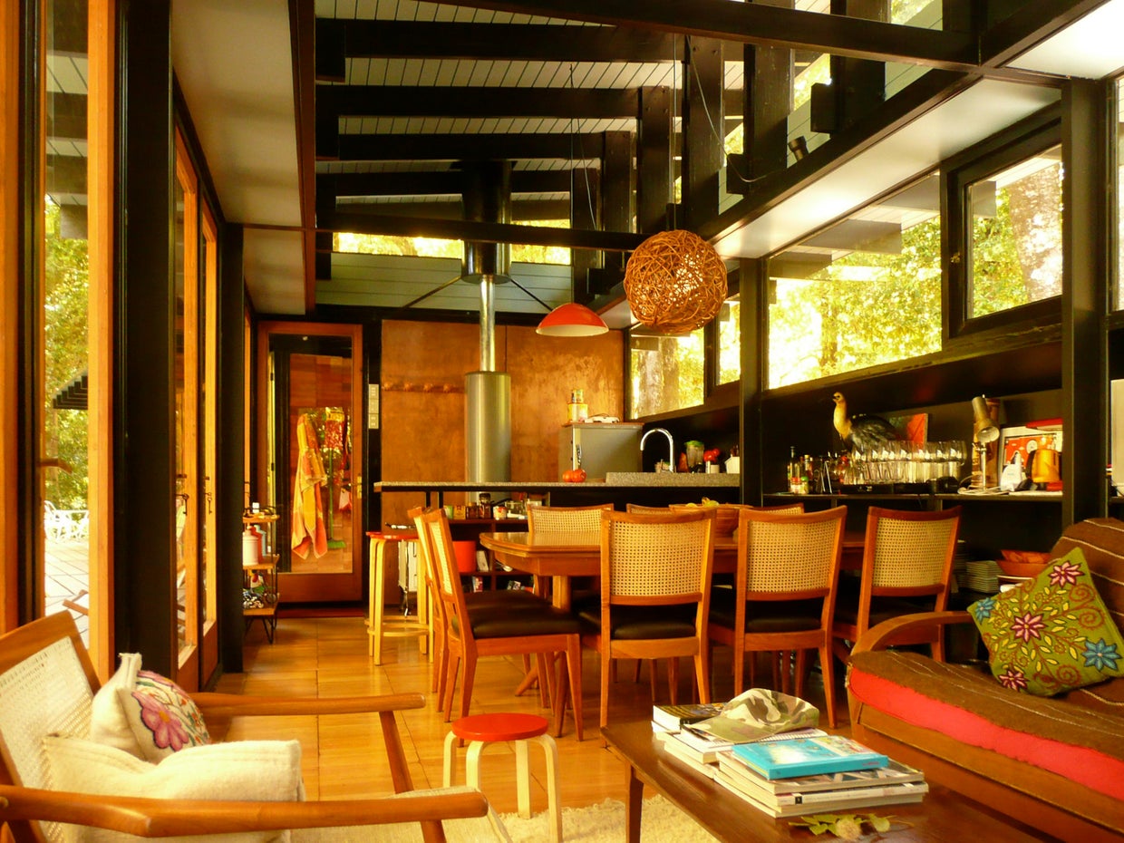 8 homes made from recycled materials