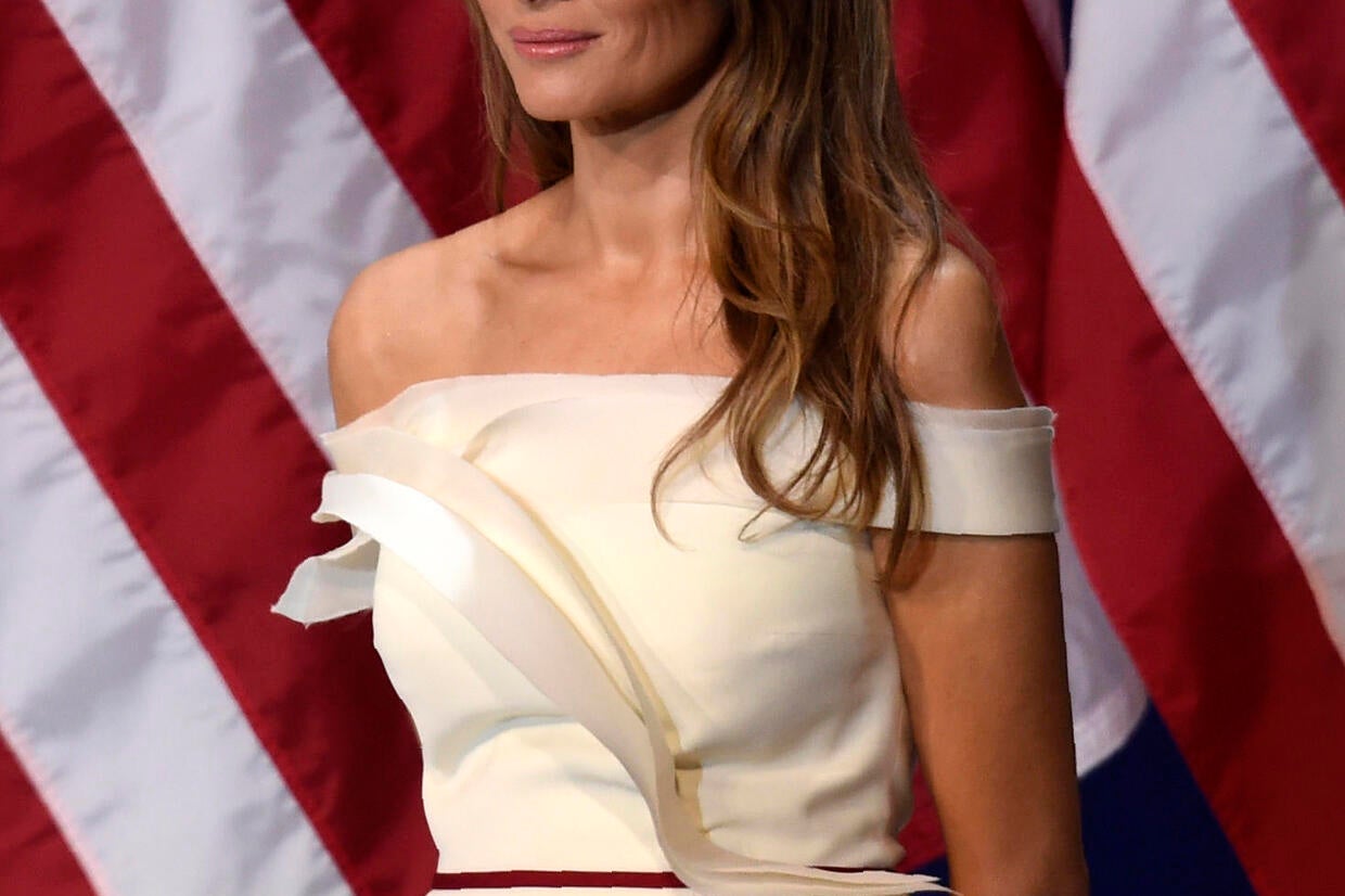 First Lady Melania Trump Donates Inaugural Gown To Smithsonian Cbs News