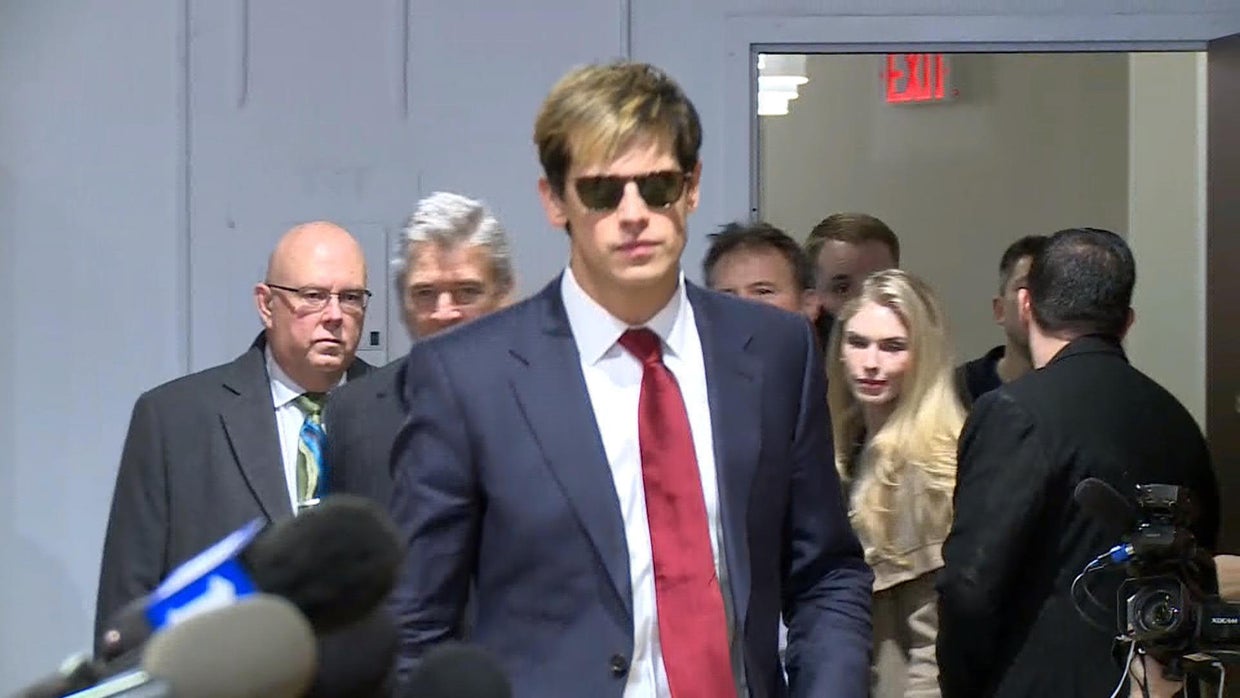 Milo Yiannopoulos finally learns the limits of free expression - CBS News