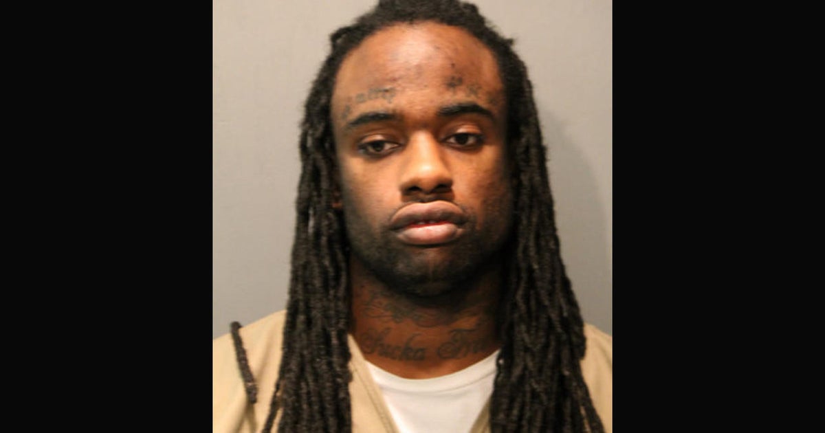 Chicago man who beat murder case killed after leaving jail - CBS News