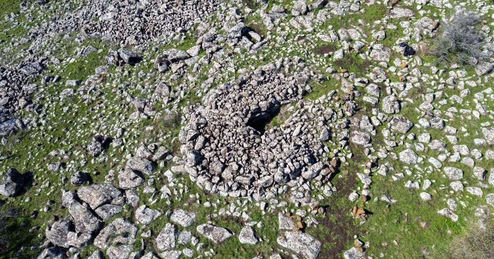 Rock art discovered in "Dark Ages" tomb in Israel - CBS News