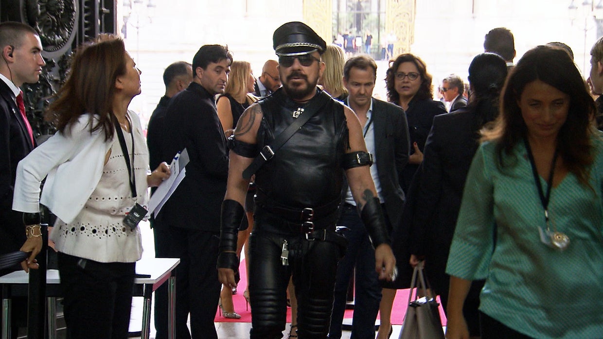 Peter Marino, architect, calls his tattooed biker look "a decoy" - CBS News