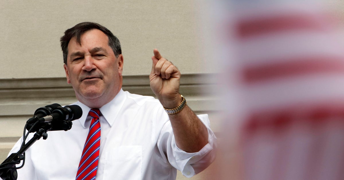 Donnelly becomes third Senate Democrat to support Neil Gorsuch - CBS News