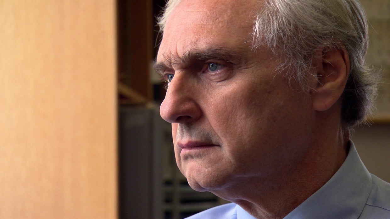 Judge Alex Kozinski’s advice for President Trump - CBS News