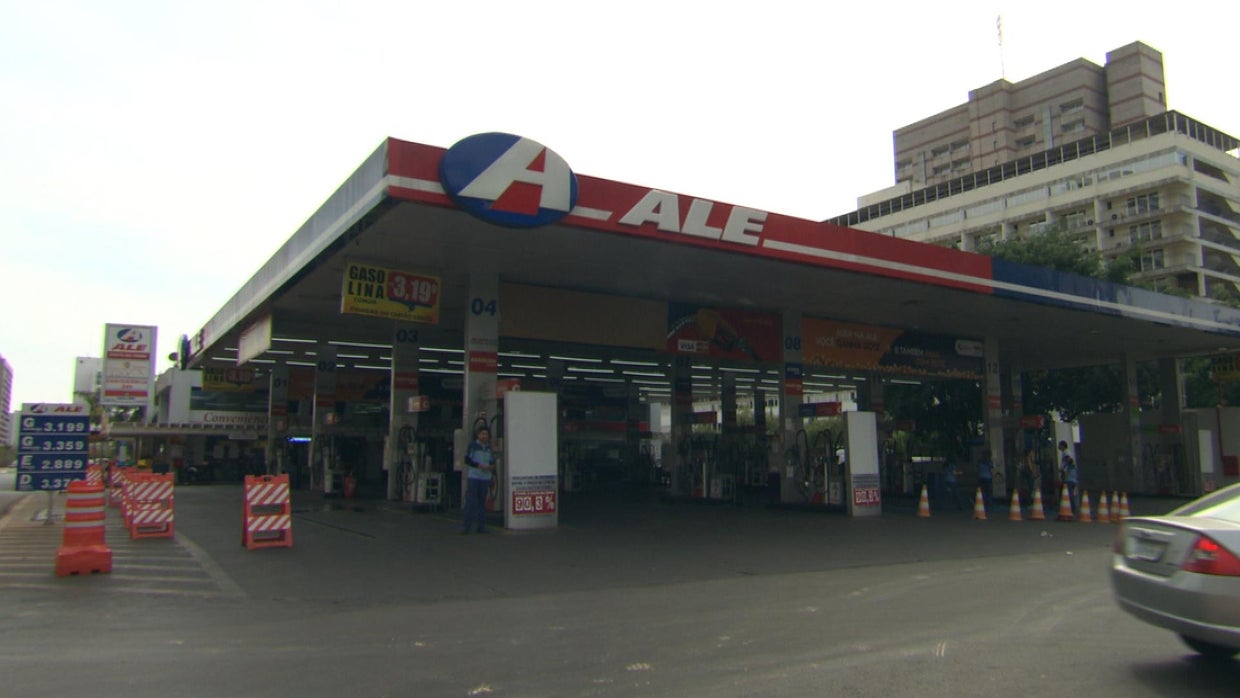 Brazil's "Operation Car Wash" involves billions in bribes, scores of ...