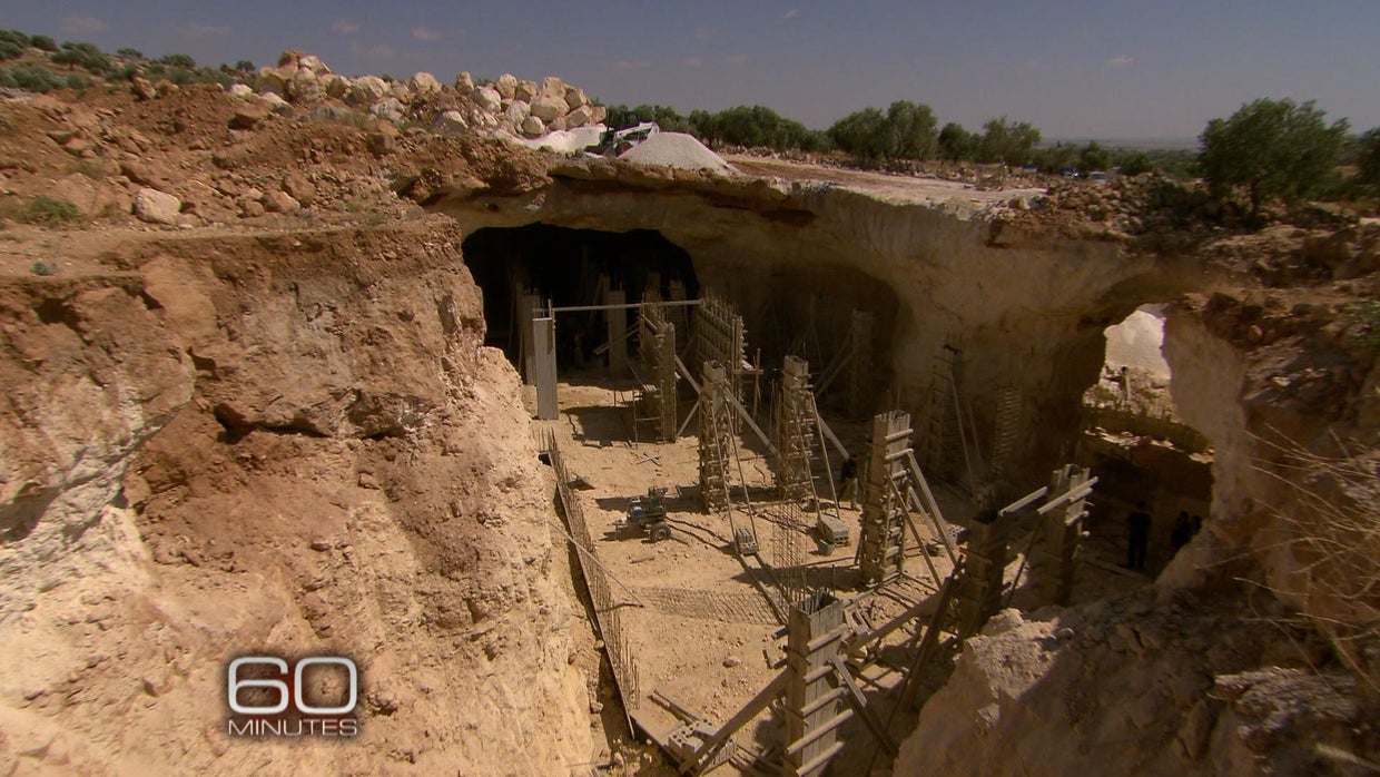 Inside Syria, American doctors work to save lives, and hospitals, from ...