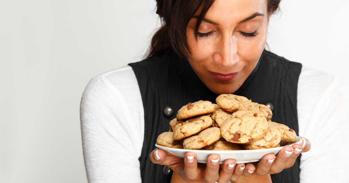 Is sense of smell linked to being fatter or thinner? - CBS News