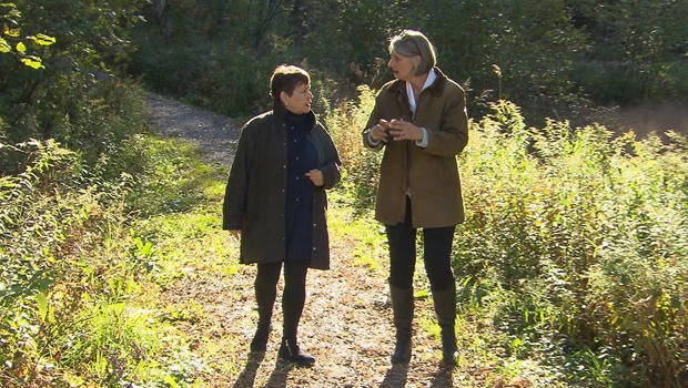 Louise Penny: How writing became her solace - CBS News