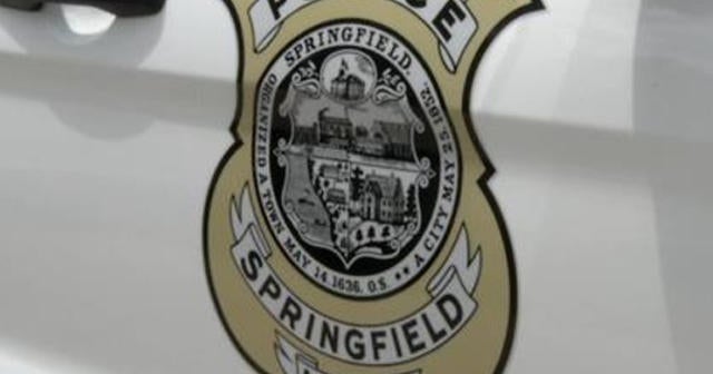 Mass. cop probed for allegedly "mocking" Charlottesville violence - CBS ...