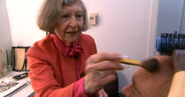 The makeup artist who has seen it all - CBS News