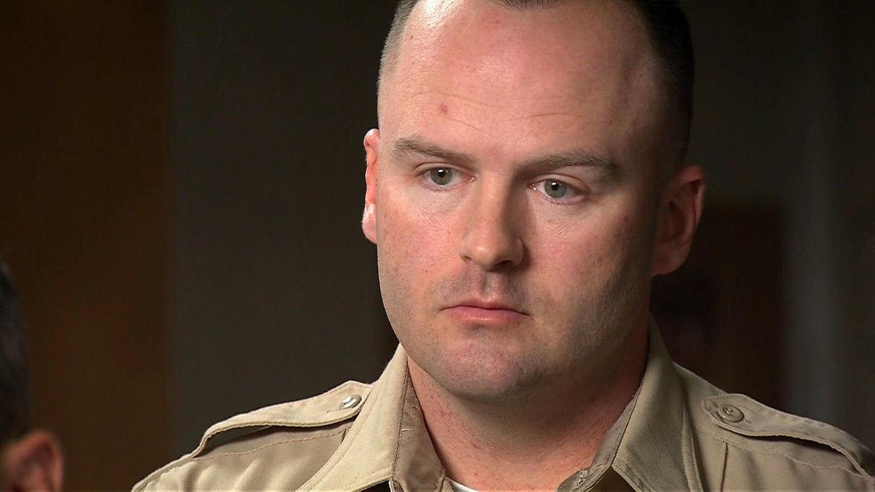 Las Vegas officers describe storming shooter Stephen Paddock's hotel ...