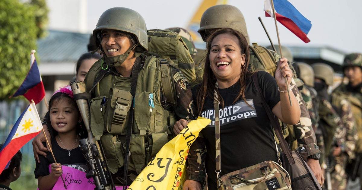Philippines says ISIS defeated in Marawi city battle as last Mautes ...