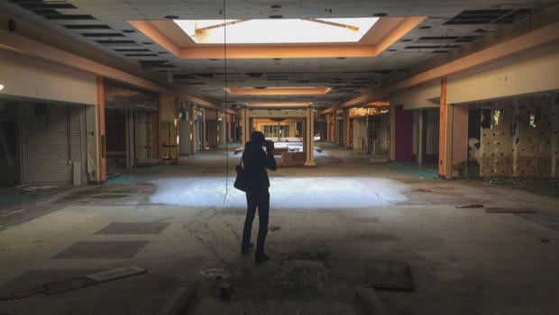 Brick-and-mortar stores seek new ways to survive "retail apocalypse ...