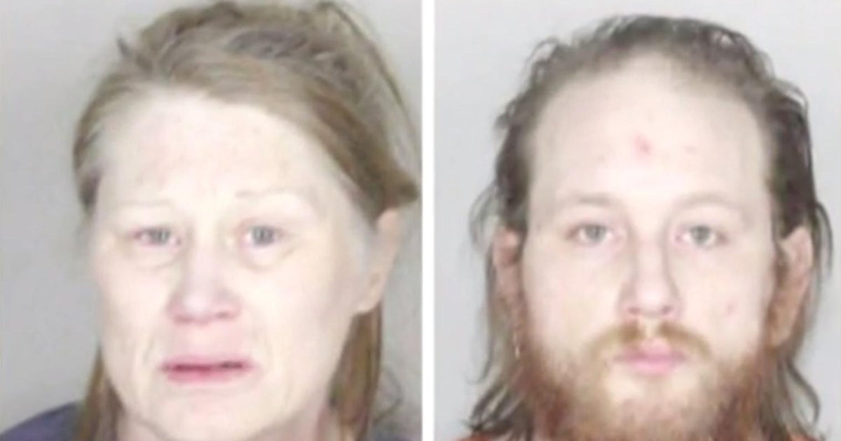 Police: Man uses mom as getaway driver in fast food heist - CBS News