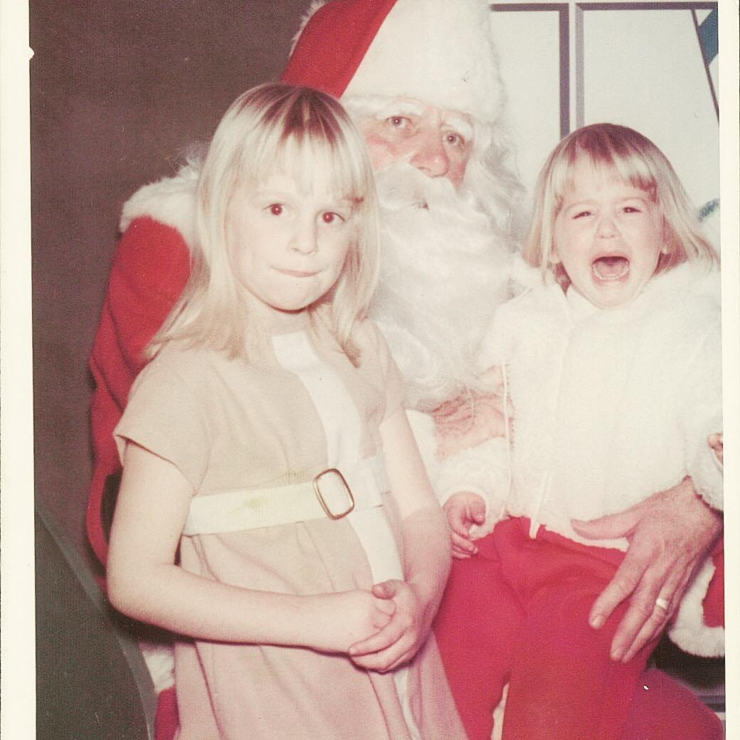Awkward mall Santa photos