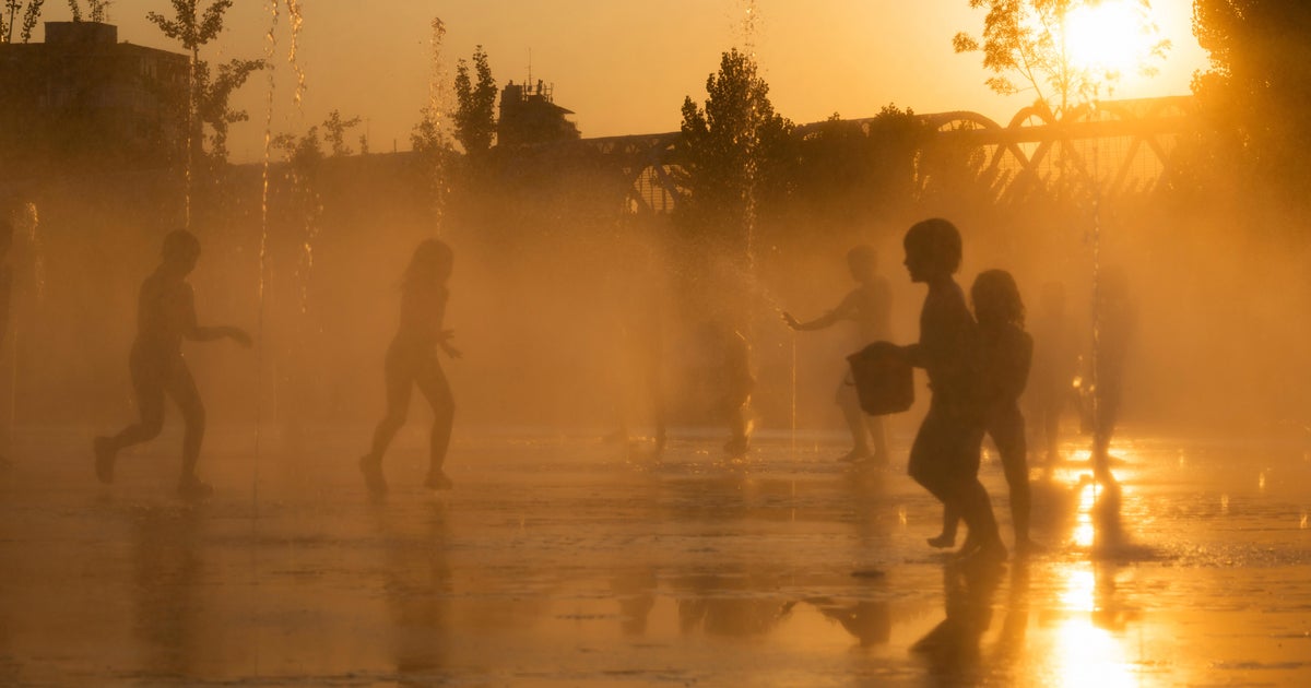 As climate warms, humidity could put lives in danger - CBS News