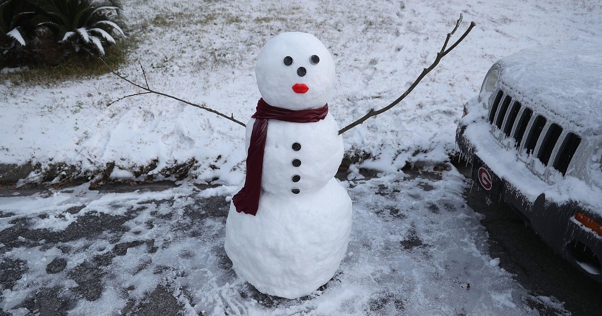 Bored on the snow day? Here are 3 cold weather experiments - CBS News