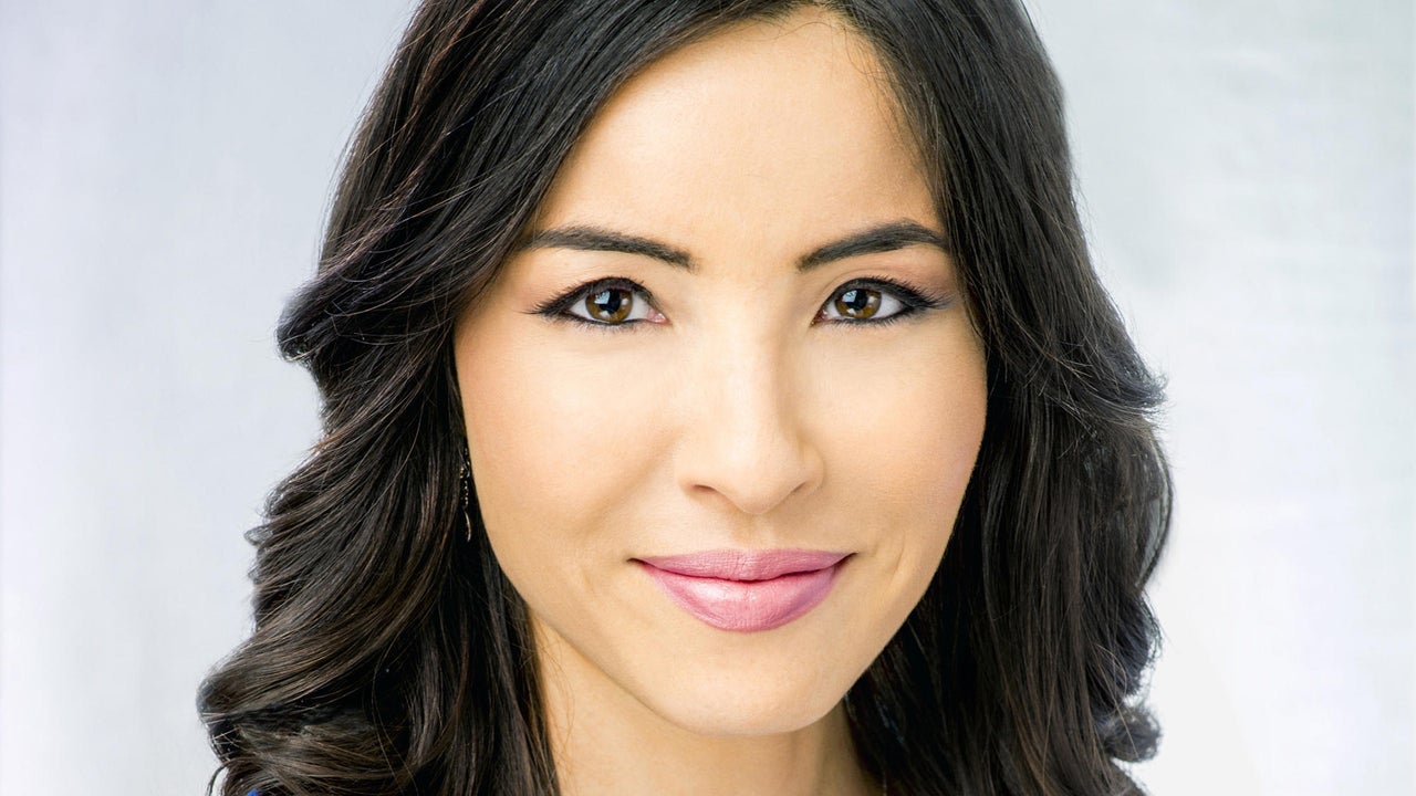 CBS News Team - Anchor & Correspondent Bios - CBS News