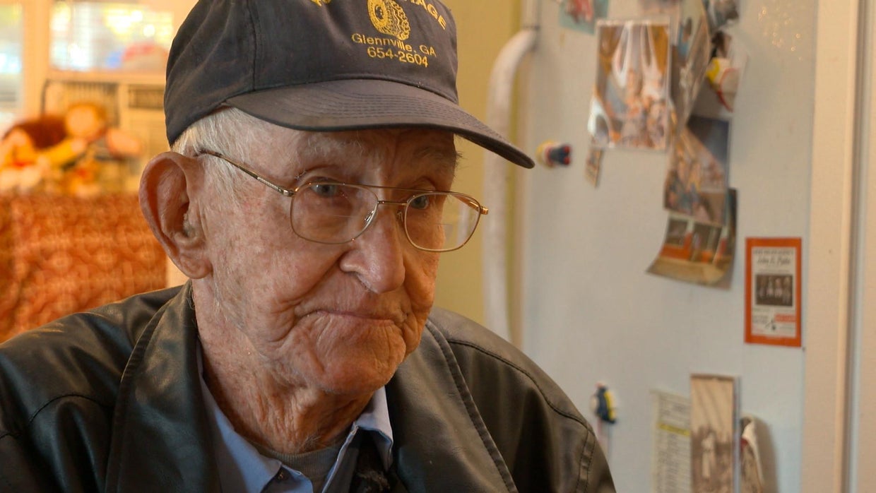 Love won't die for 93-year-old widower - CBS News
