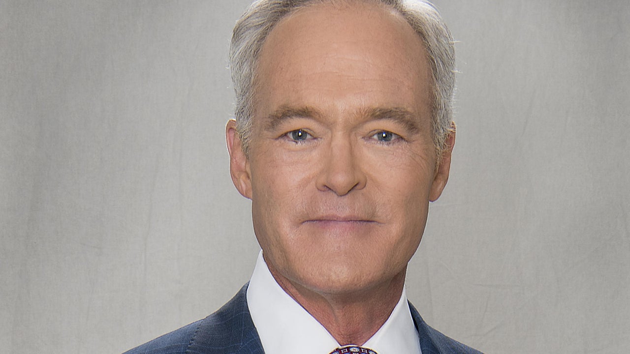 CBS News Team - Anchor & Correspondent Bios - CBS News