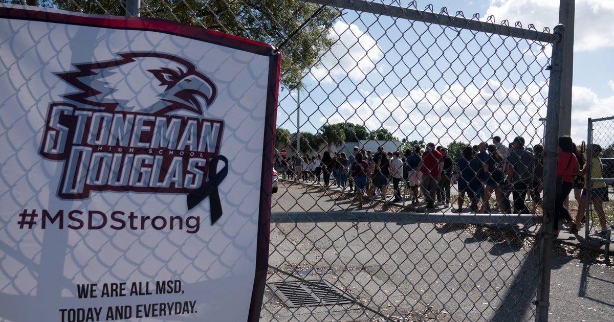 Parkland, Florida, high school shooting: Police release frantic 911 ...