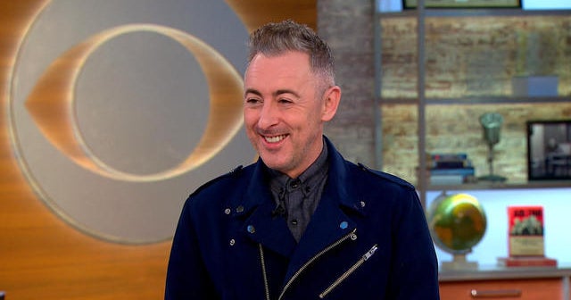 Alan Cumming on his groundbreaking role in new series "Instinct" - CBS News