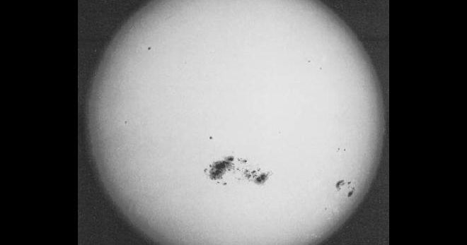 Almanac: A multitude of sunspots - CBS News