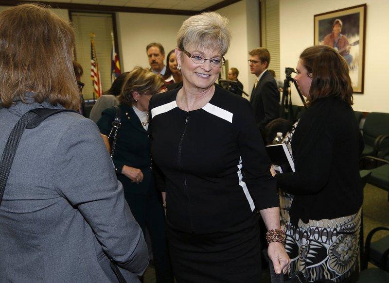 Bill Cosby trial: 1st accuser takes stand in sex assault re-trial - CBS ...