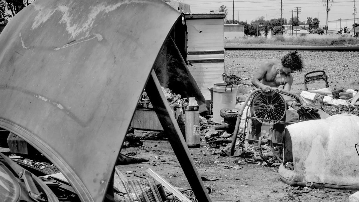 Documenting poverty: Photographing the forgotten - CBS News