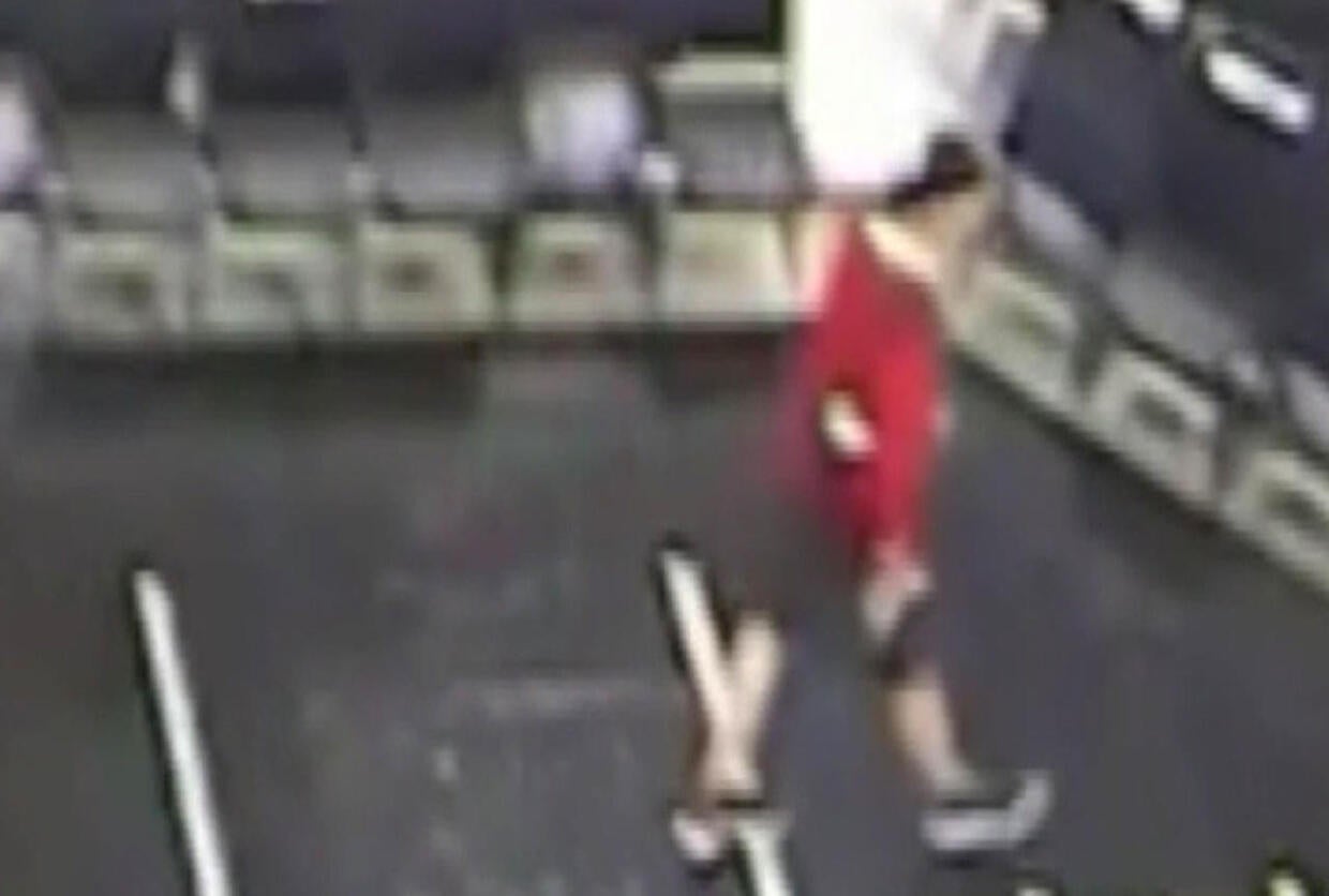 Sports anchor Mike Shumann seen taking jacket belonging to Stephen ...