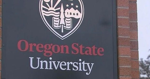 Oregon State student jumps from fifth floor dorm window after setting ...