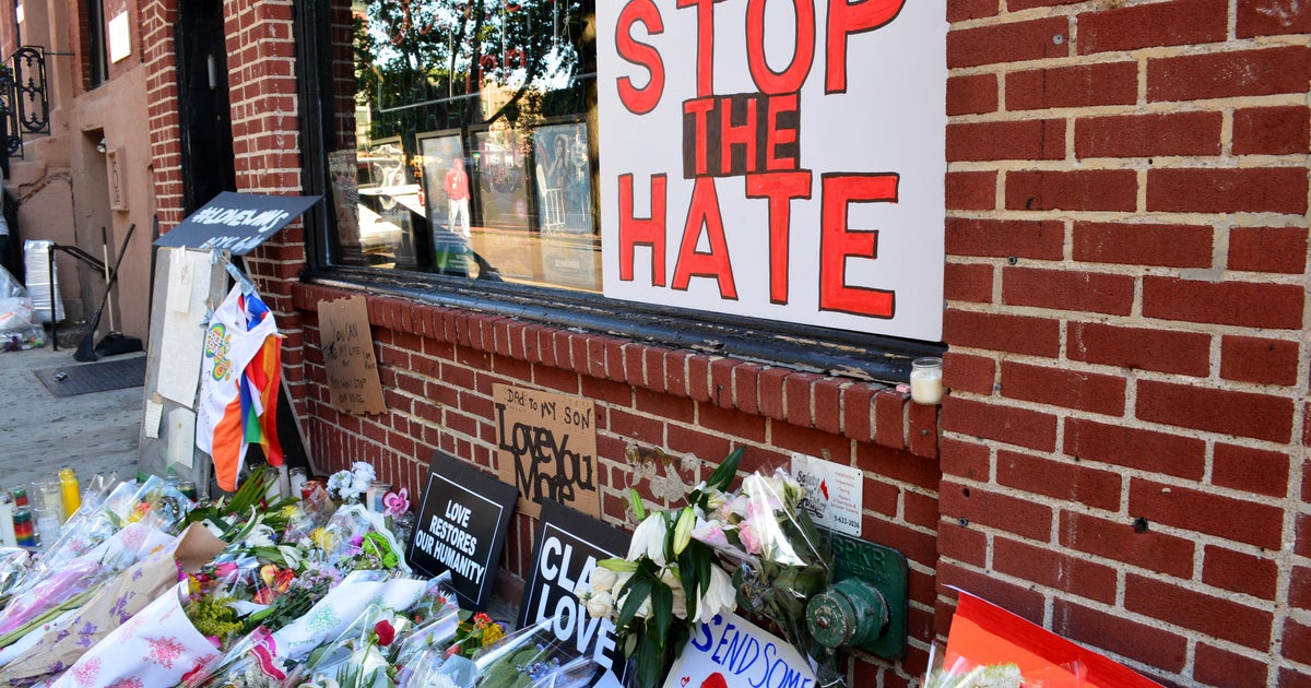 New data shows U.S. hate crimes continued to rise in 2017 - CBS News