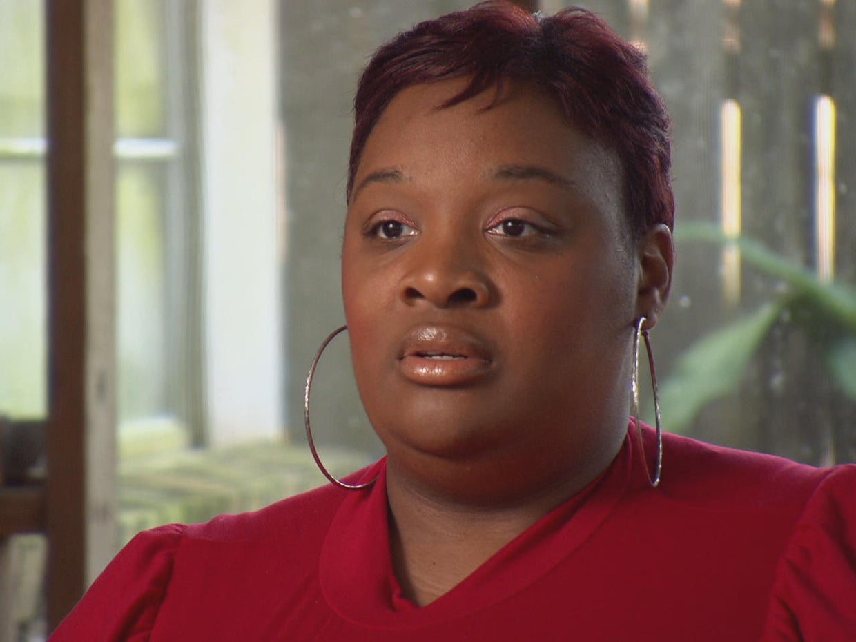 "48 Hours: NCIS": Did missing Army nurse Holley Wimunc fall prey to a ...