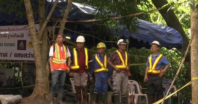 Manhunt underway for notorious French gangster who made daring escape ...