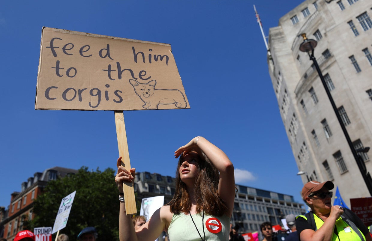 Protests mock Trump during U.K. visit