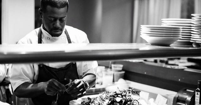 The Dish: Chef Edouardo Jordan brings the South to Seattle - CBS News