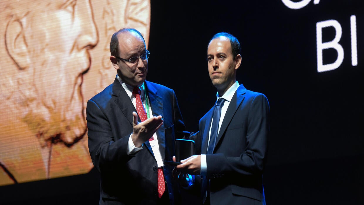 Fields Medal, award known as Nobel Prize for mathematics, stolen from ...