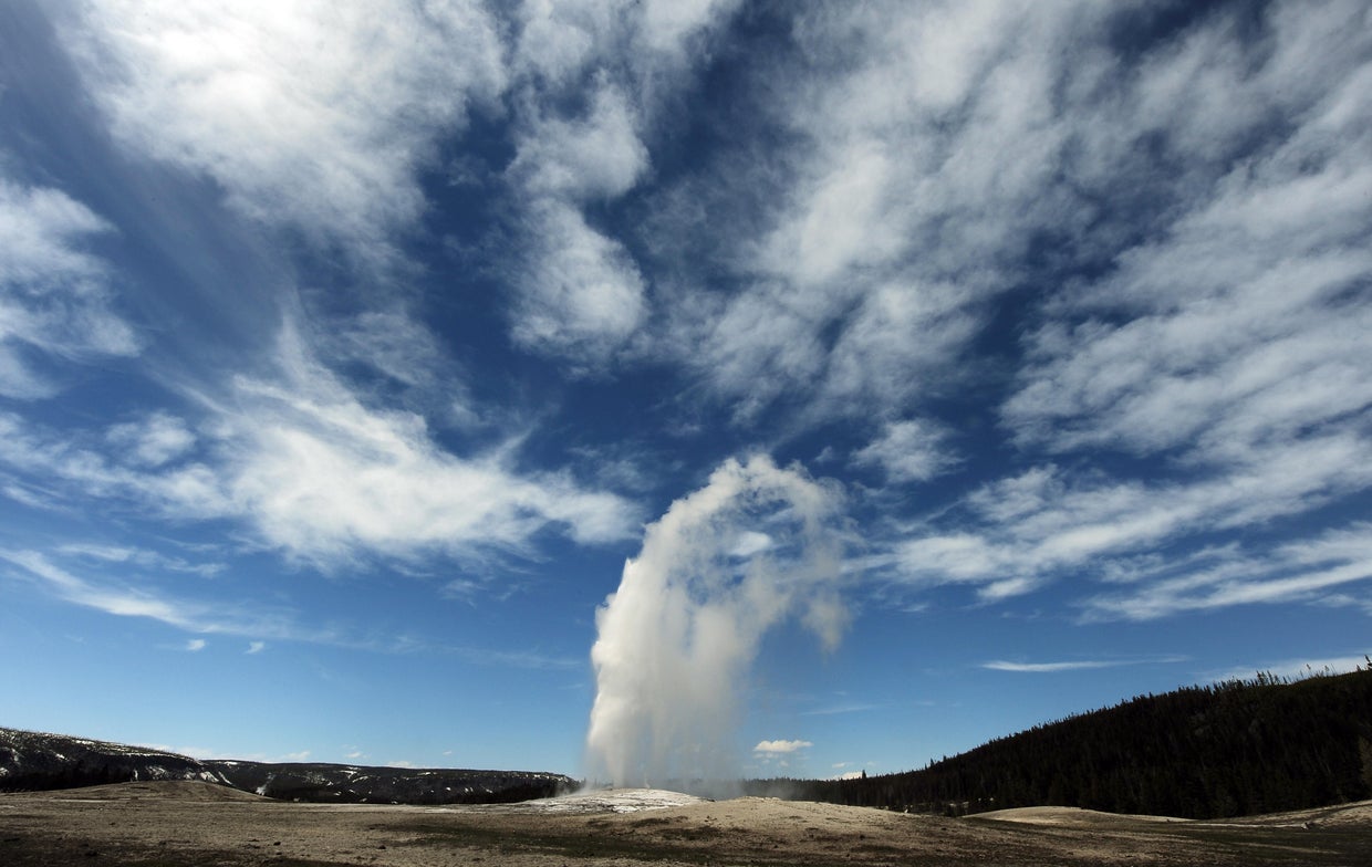 Man falls into geyser in Yellowstone Park near Old Faithful; Cade ...