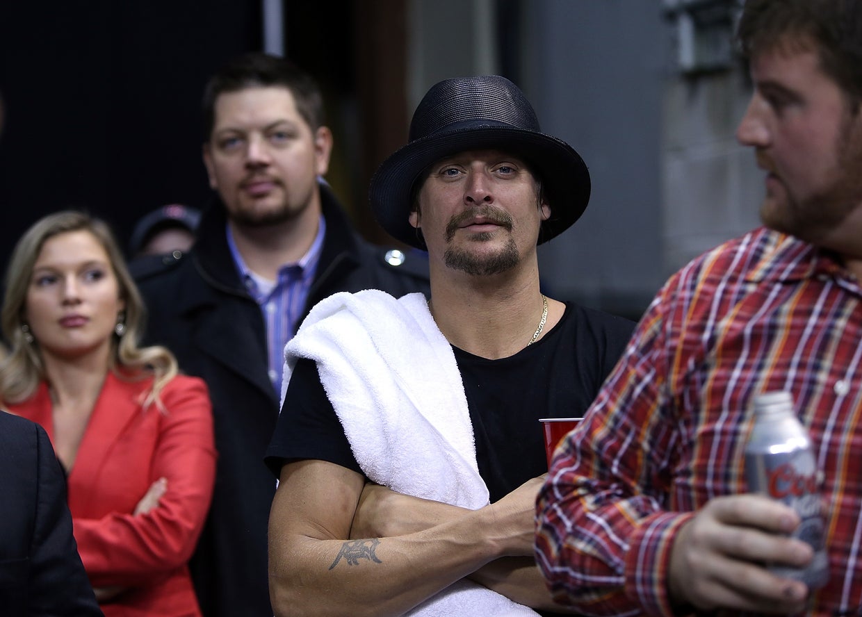 Kid Rock Comes To White House As Trump Signs Royalty Bill - CBS Texas