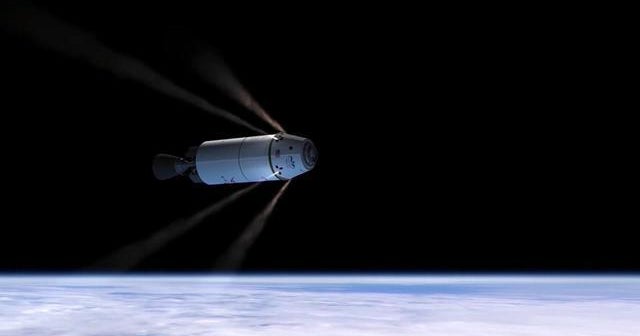 SpaceX and Boeing developing new spaceships to fly NASA astronauts ...