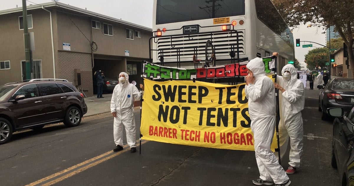 Protesters Block Google Bus Near San Jose State University - CBS San ...