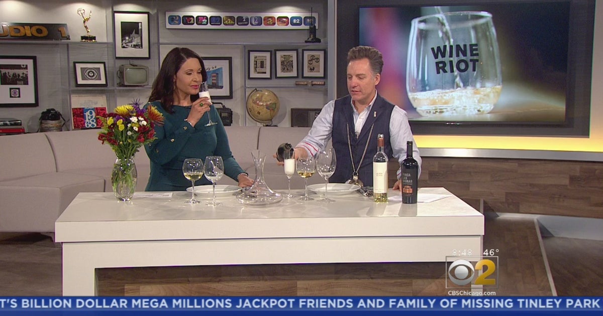 Wine Riot Puts Entertainment Back In The Bottle - CBS Chicago