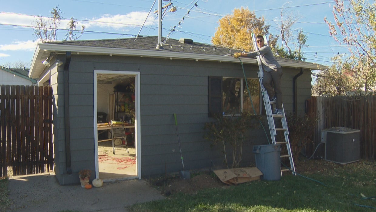 Firefighters Use 'Hidrent' App To Serve Community During Off Duty Hours ...