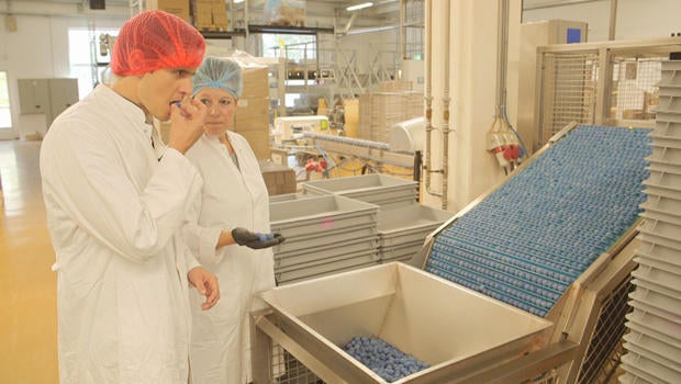 Licorice: Love it or hate it - CBS News