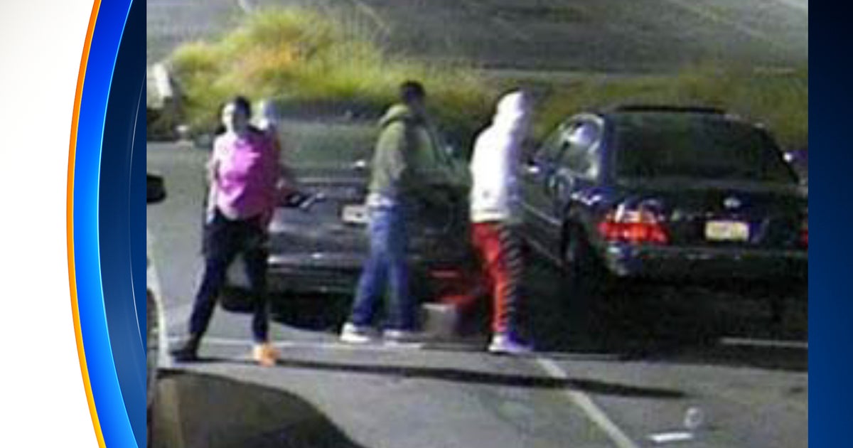 Suspects Sought In Sacramento State Parking Lot Break Ins Cbs Sacramento