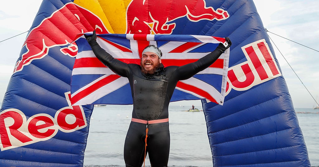 After 5 Months At Sea, Man Completes Swim Around Great Britain - CBS ...